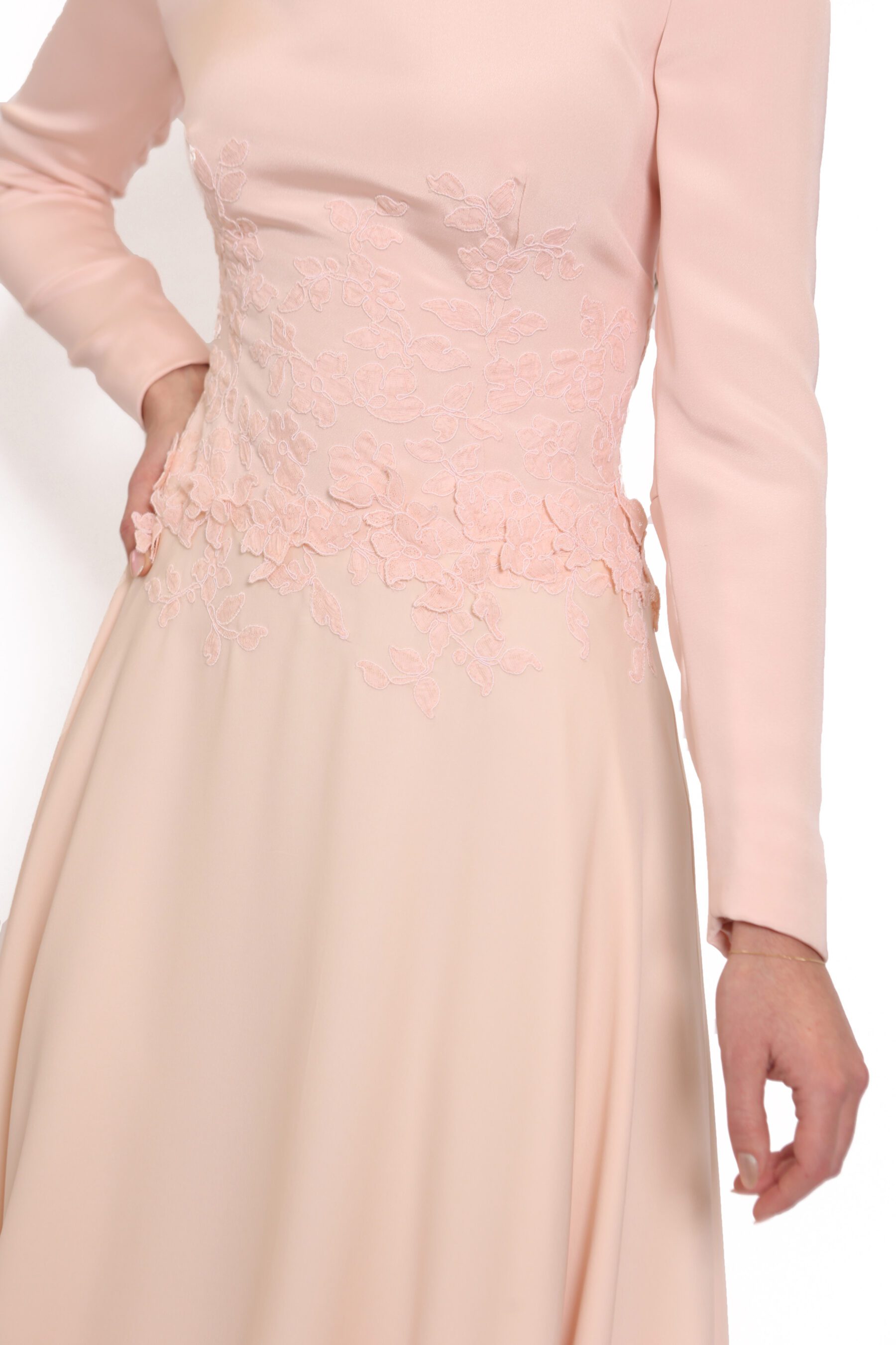 Madison – Catherine Walker